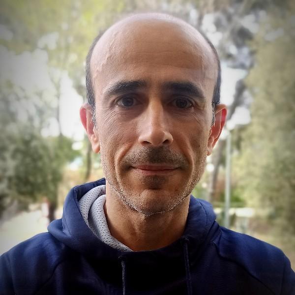Equipo Profe Claudio Nieto | Ayuda Efectiva