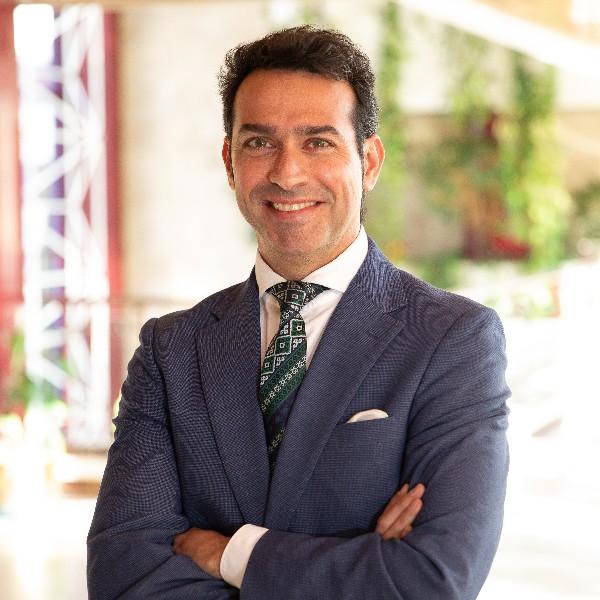 Equipo Pepe "El Estoico" | Ayuda Efectiva